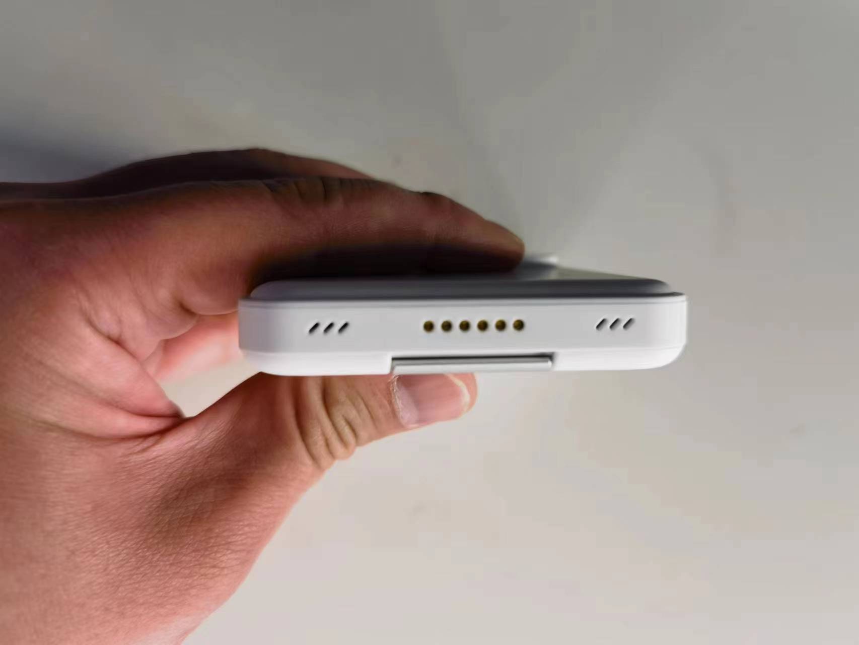 GotoQi Mag Safe Battery Pack Review|Bald Select